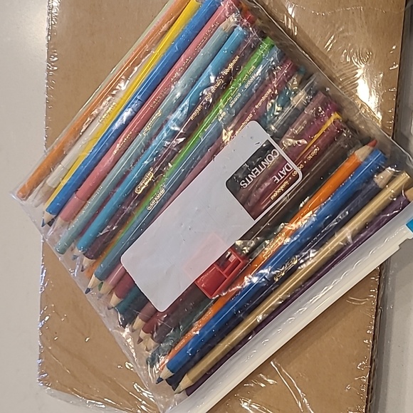 Crayola | Office | Crayola Pencils Construction Paper Bundle | Poshmark